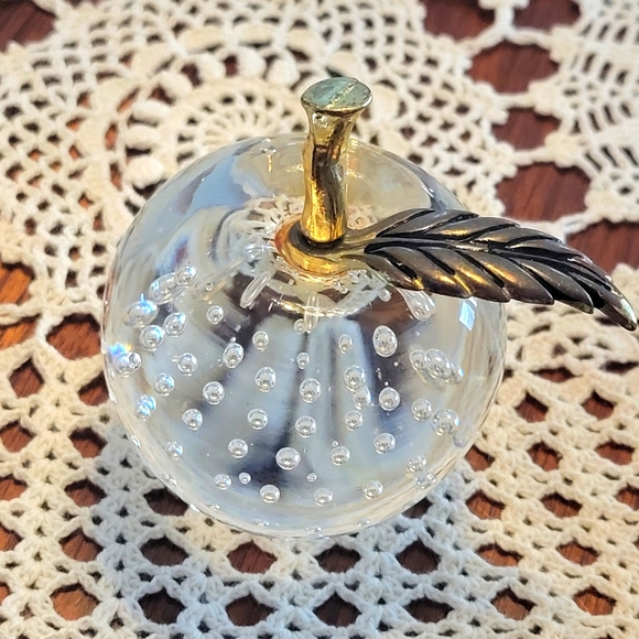 ART GLASS APPLE | Art | Vintage Art Glass Apple Paperweight With Brass ...